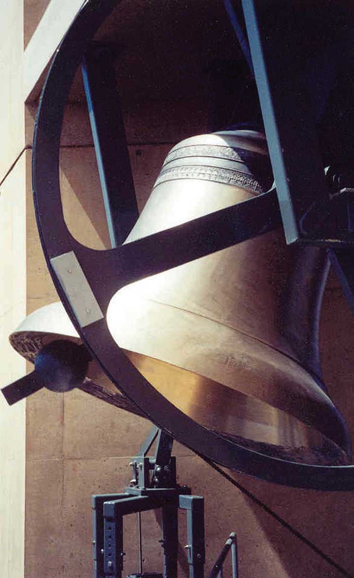 Cast Bells, Electronic Carillons, Clocks and Organs | The Verdin Company